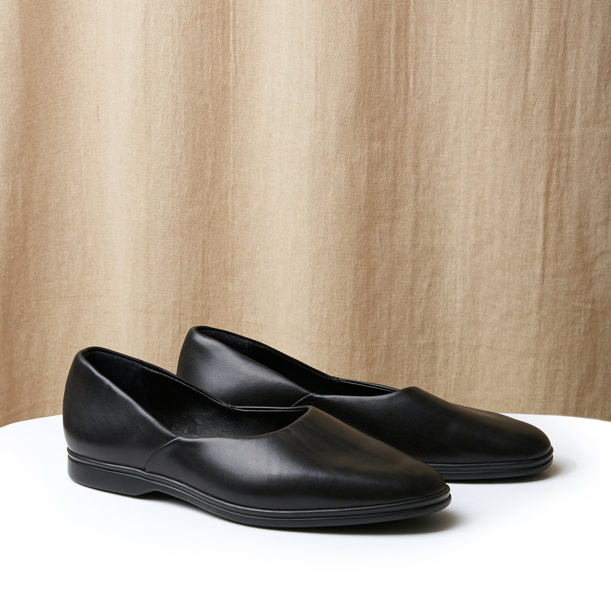 The Castro Loafer in Black Leather – Arthur Sleep