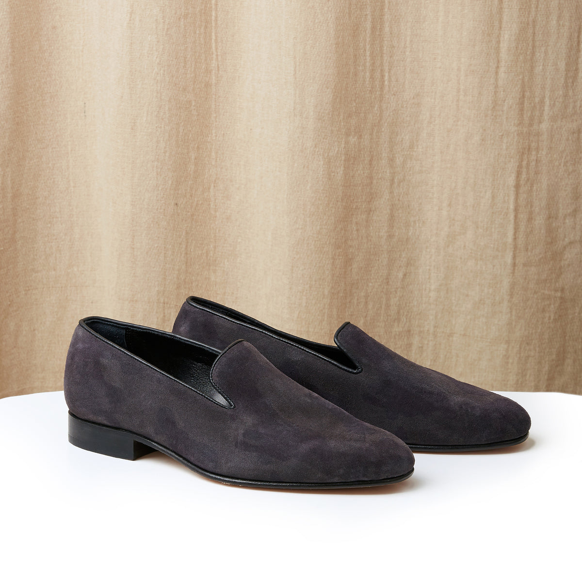 Albert Slipper in Charcoal Camouflage Suede – Arthur Sleep